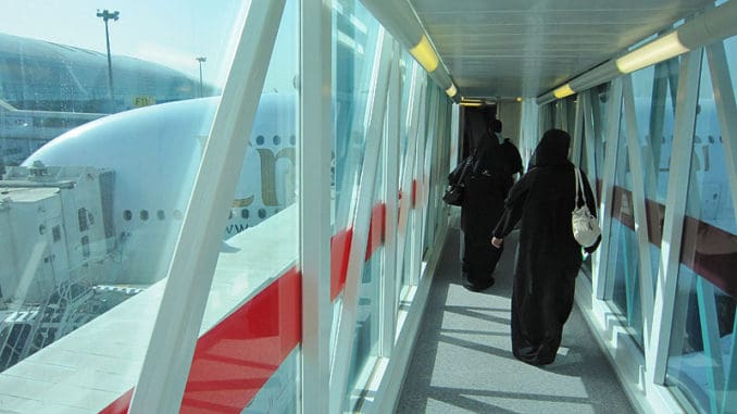 Emirates A380 First Class Review Dubai to Jeddah - SamChui.com