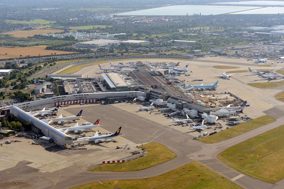 London Heathrow Aviation Photography - SamChui.com