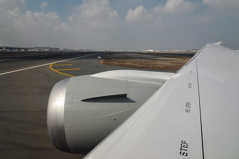 Game Changer: Onboard Qatar Airways B787 Dreamliner - SamChui.com