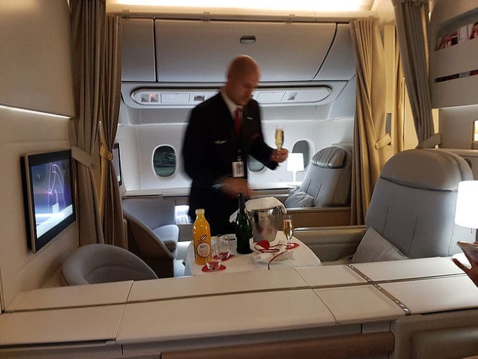 Review: Air France La Première First Class Dubai to Paris - SamChui.com