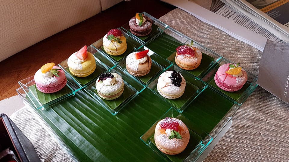 Review: Jetsmarter Private Jet Gulfstream London to Dubai - SamChui.com