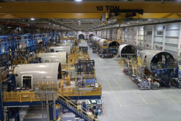 Inside the Boeing South Carolina B787 Factory - SamChui.com