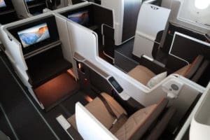 Interview with Oman Air CEO Abdulaziz Al Raisi - SamChui.com