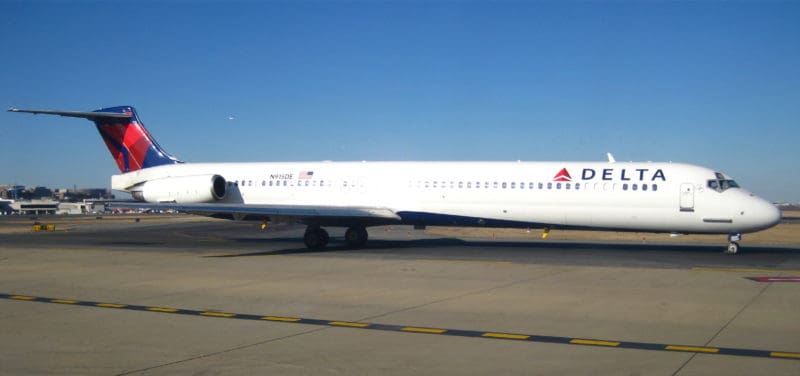 Delta quietly removing MD-90s from its fleet - SamChui.com