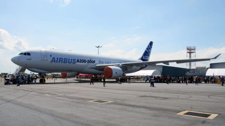 First Airbus A330-200P2F delivered - SamChui.com