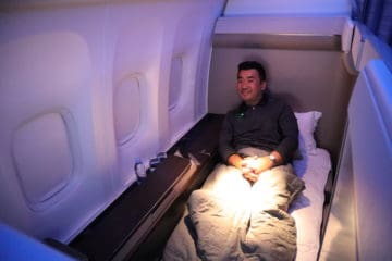 Saudia B777-300/ER First Class Suite London to Riyadh - SamChui.com