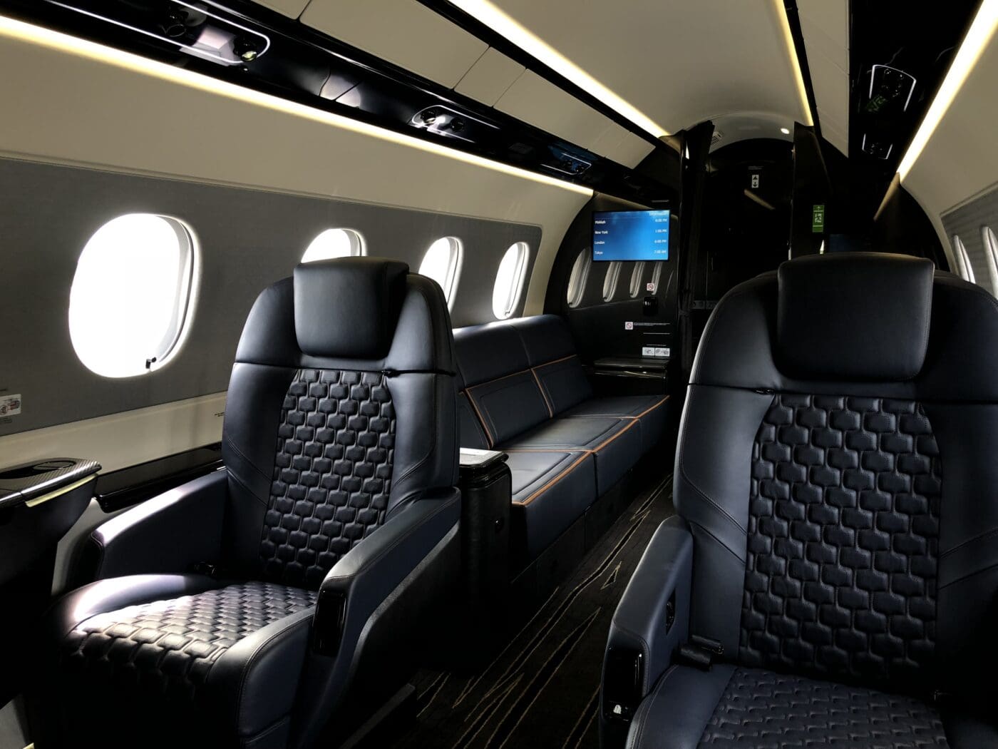 Introducing Embraer Latest Business Jets - Praetor 500 and Praetor 600