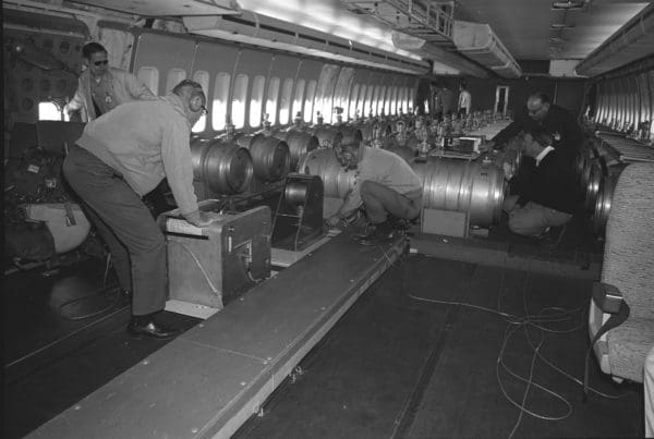 First Flight of the Boeing 747: Fifty Years Ago Today - SamChui.com
