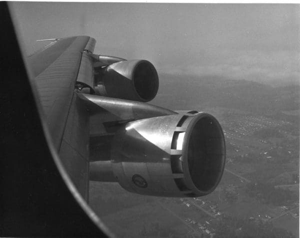 First Flight of the Boeing 747: Fifty Years Ago Today - SamChui.com