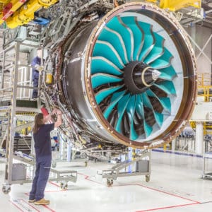 Rolls-Royce Runs First Engine On World's Largest Testbed - SamChui.com