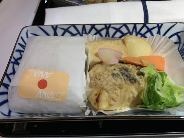 ANA A380 Inaugural Tokyo Honolulu Business Class Review - SamChui.com ANA A380 Inaugural Tokyo Honolulu Business Class Review - SamChui.com