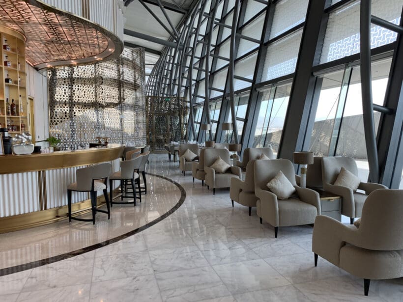 Review: Oman Air First Class B787-9 Muscat to London - SamChui.com