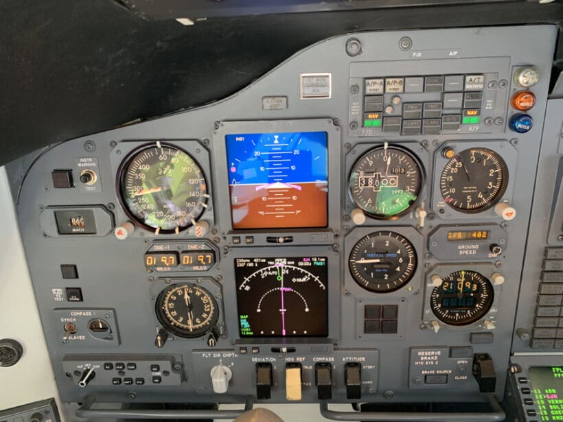 Flying on a VIP Boeing 747-SP - SamChui.com