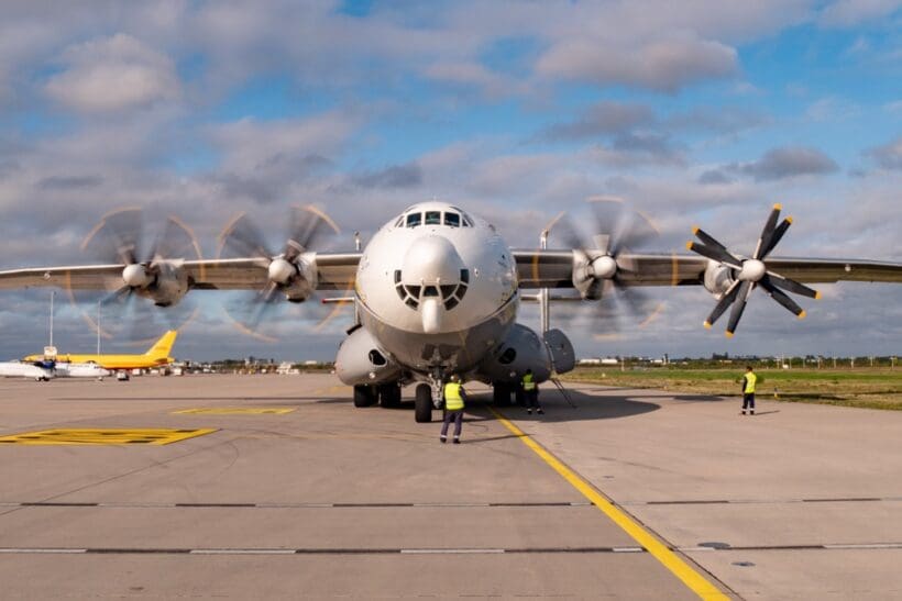 Flying The World's Biggest TurboProp Antonov An-22 - SamChui.com