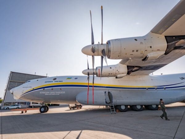 Flying The World's Biggest TurboProp Antonov An-22 - SamChui.com