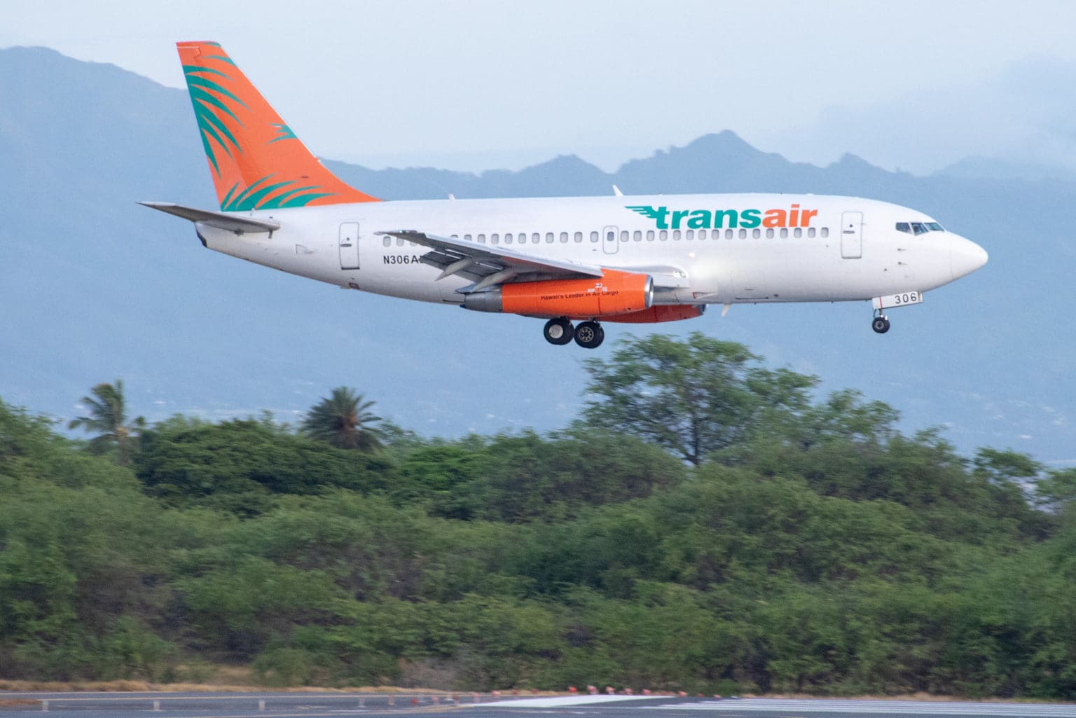 TransAir Boeing 737-200 - SamChui.com