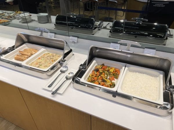 Trip Report: Lufthansa B747-400 Business Class Dubai to Frankfurt