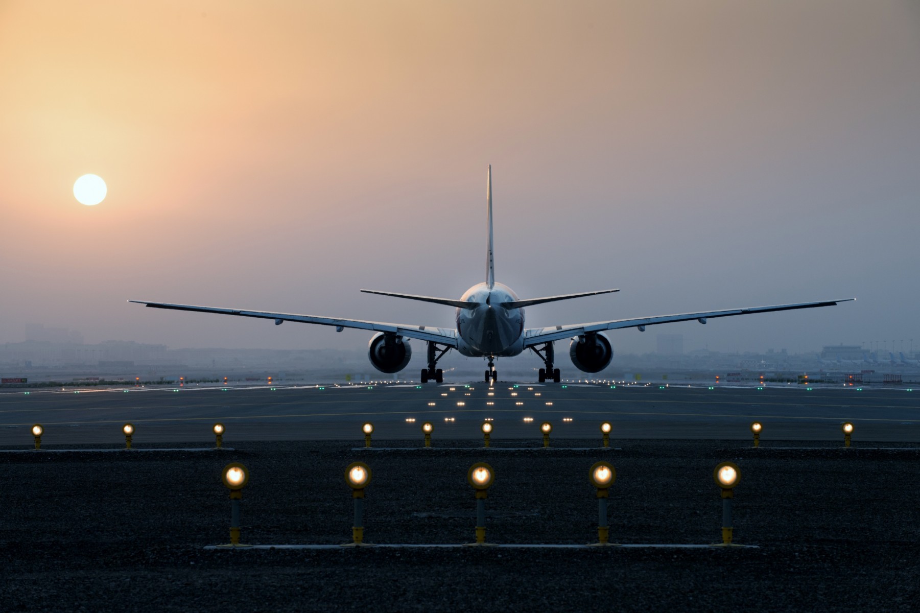 Dubai International (DXB) To Close Northern Runway For 45 Days