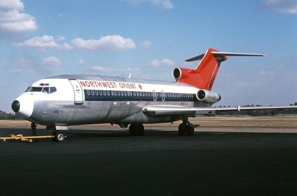 History Special: The story of the Boeing 727 - SamChui.com