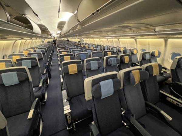 Trip Report: MEA Middle East Airlines A330-200 Beirut to Dubai