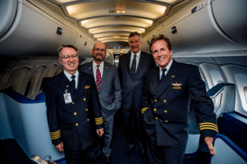 Miracle On Northwest Airlines Flight 85 - How 4 Pilots Saved 404 Lives?