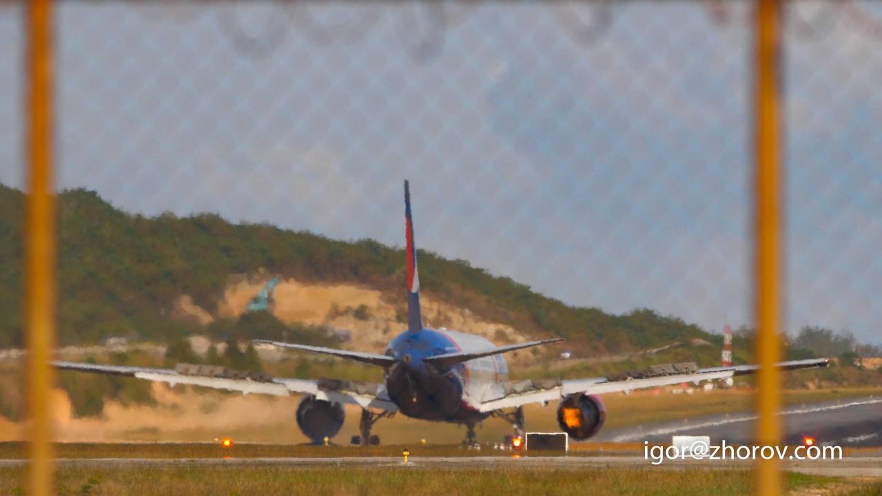 Engine Fire on Azur Air Boeing 767 During Takeoff in Phuket