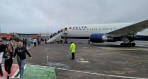 Scary: Delta Boeing 767 Engine Fire During Mid-Flight