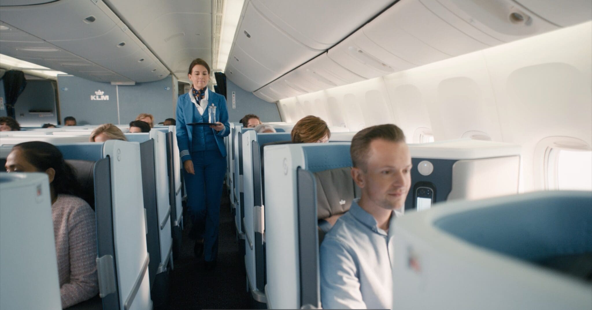KLM Unveils Business Class With Doors on Boeing 777