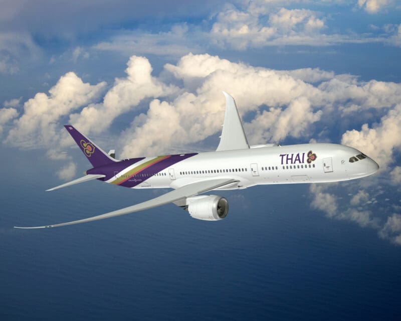 An Interview With A Female Boeing 747 Pilot from The Netherlands ...