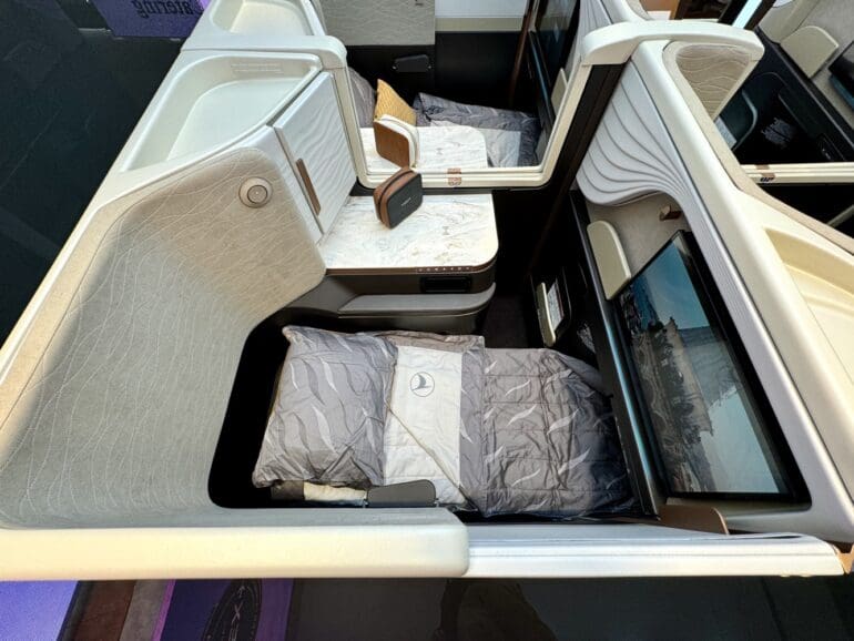 Farnborough Airshow 2024: Turkish New Business Class Suite + More Orders